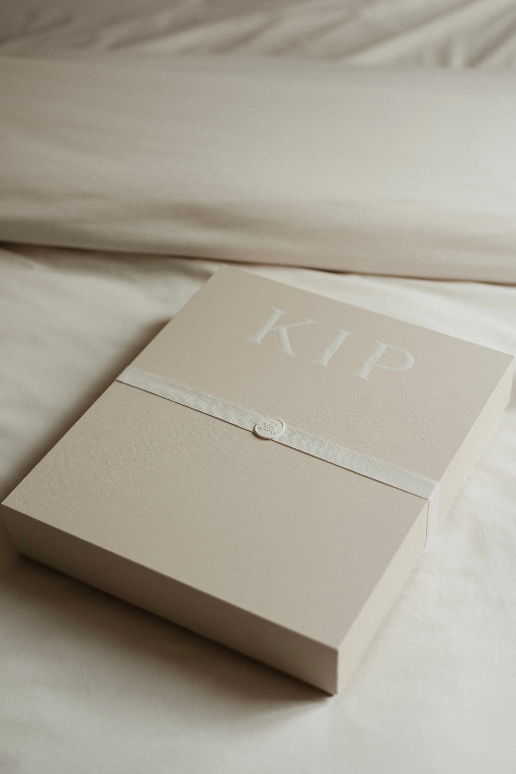 Pure Cashmere Long Robe in Champagne – KIP